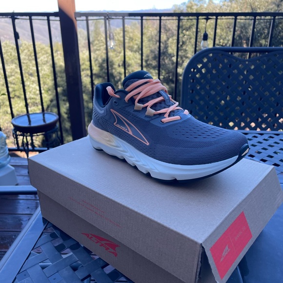 Altra | Shoes | Altra Womens Provision 7 Running Shoe | Poshmark
